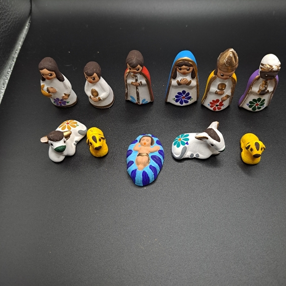 Holiday | Tiny Clay Pottery Nativity Set | Poshmark